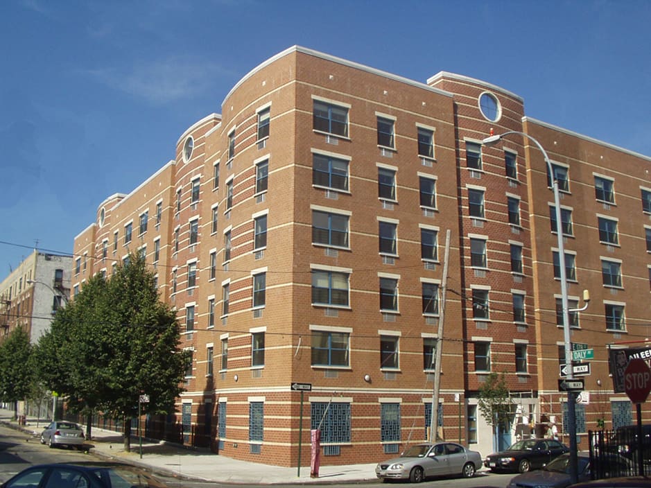 Honeywell Apartments - Phipps